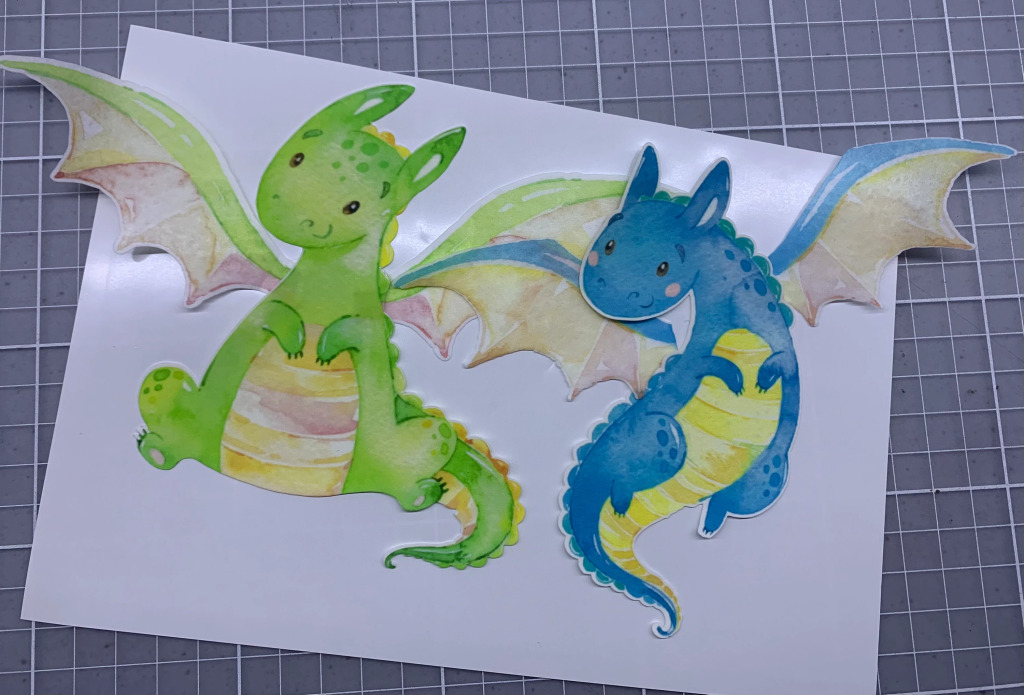 Precut A5 icing sheet with wafer paper wings – choose green or blue ...